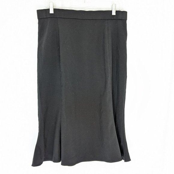 Briggs New York | Skirts | Briggs New York Size 2 Black Fit To Flare ...
